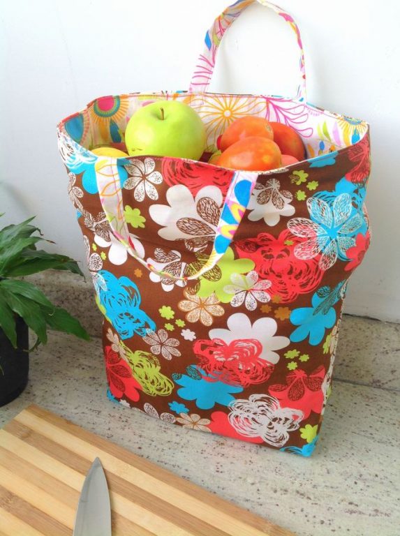 Easy Reusable Reversible Grocery Bag - Sew Crafty Me