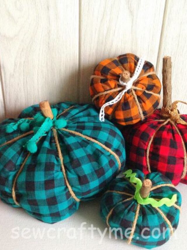 Free Pattern: Easy Plaid Fabric Pumpkin Tutorial - Sew Crafty Me
