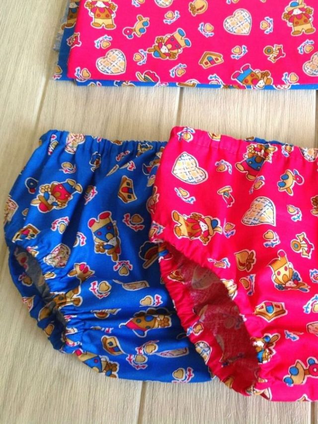 "Free Diaper Cover Pattern: Sew Your Own!" - Sew Crafty Me