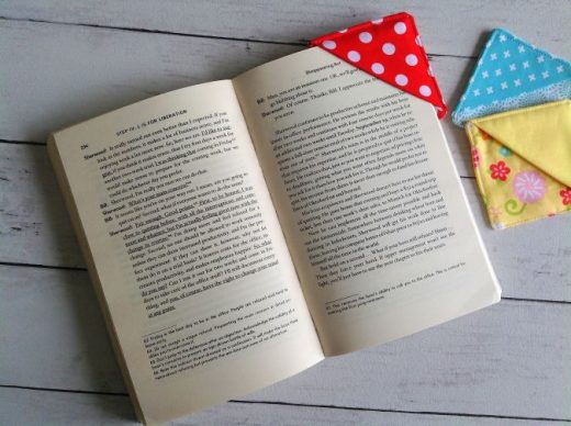 How to Sew a Needle Book - Sew Crafty Me