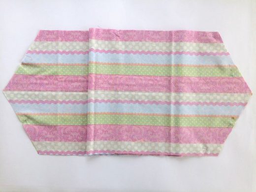 10 Minute Table Runner Sewing Pattern - Sew Crafty Me