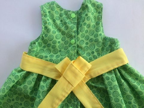 How to Tie a Bow for a Dress - Sew Crafty Me