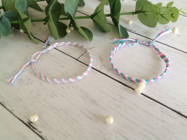 How to Make Candy Stripe Friendship Bracelets - Sew Crafty Me