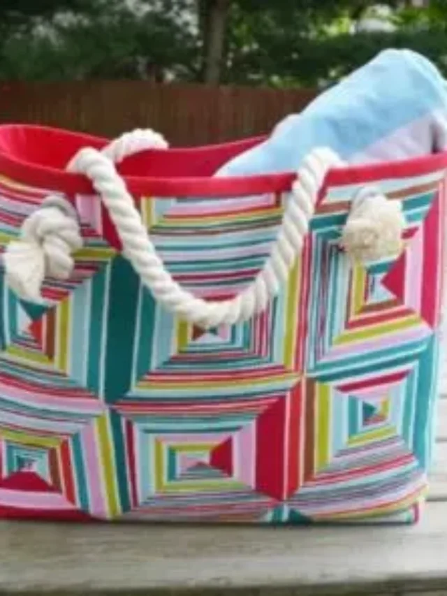 "30 Free Bag Sewing Patterns: Sew Your Dream Bag!" - Sew Crafty Me